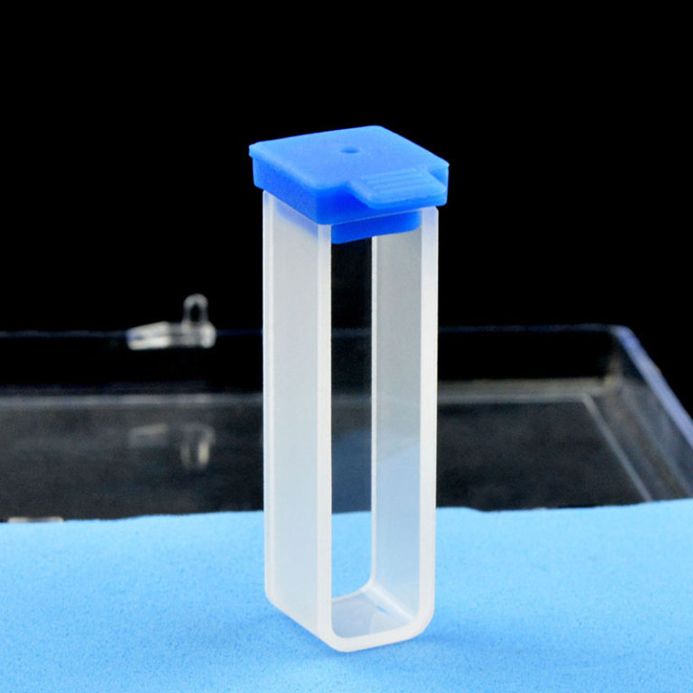 QA25, Silicone Cuvette Lid with Center Hole - eCuvettes